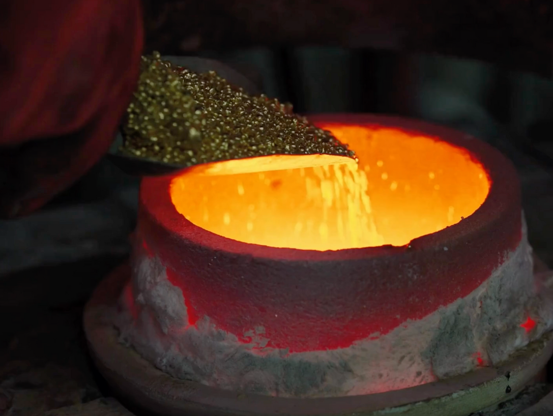 President Trump First Edition Gold Medallion (Certified) – Trump Coins